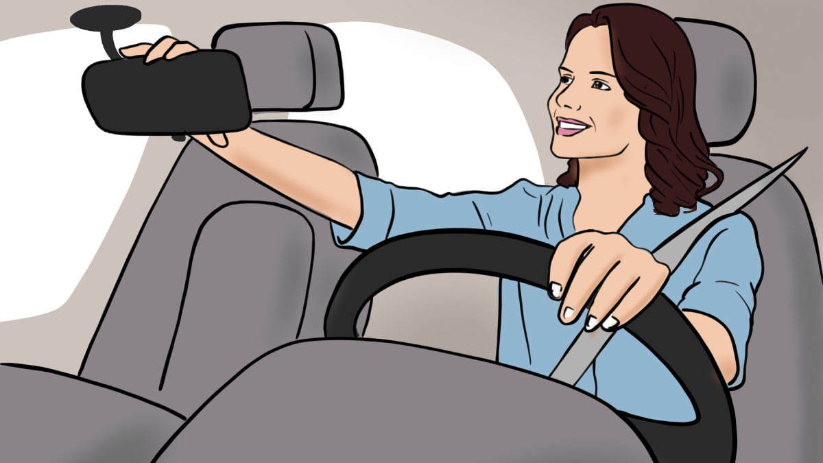 How to adjust your car’s mirrors