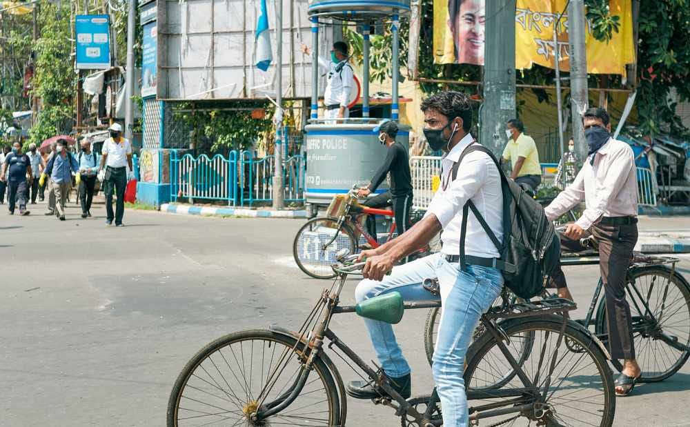 Rules of the Road for Drivers and Cyclists