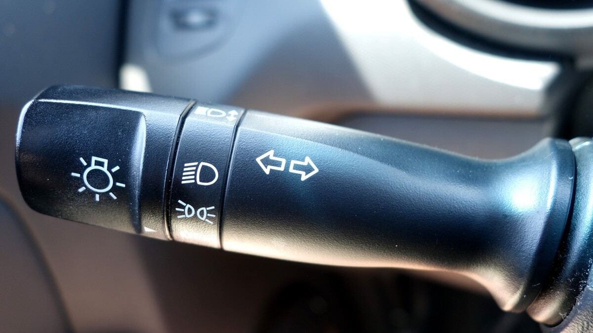 Best Car Driving Tips in India That You Must Know - Spinny