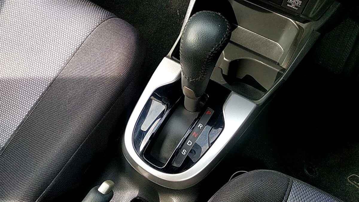 Know All The Types of Automatic Transmission in Cars - Spinny