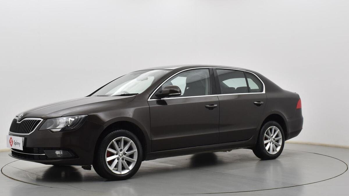 How to Buy a Used Skoda Superb